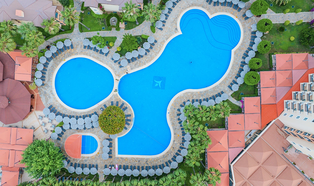 Outdoor Pools - Miramare Queen Hotel